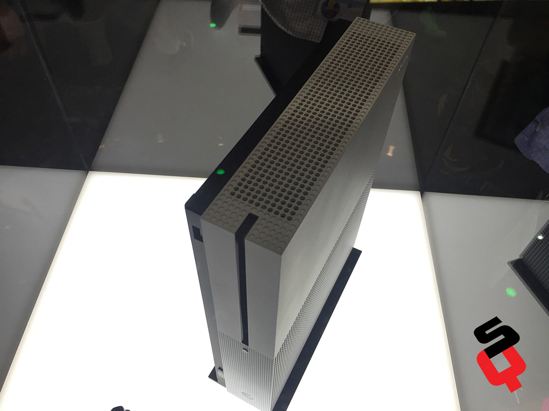 [Gallery] Up close with the new Xbox One S – SideQuesting